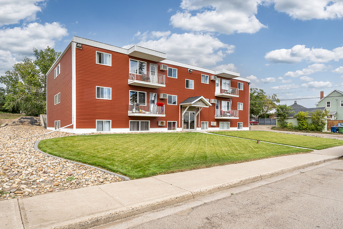 Prairie View Apartments - Moose Jaw Real Estate & Insurance | Moose Jaw ...